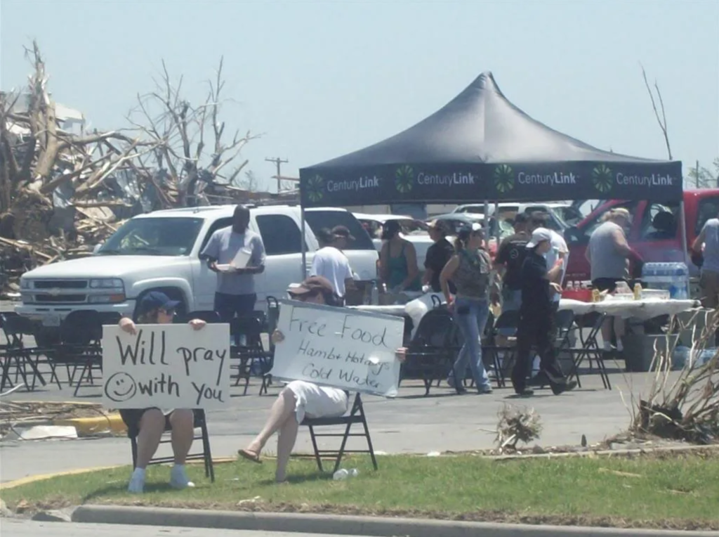 Serving with Love – Joplin - Elevate Branson